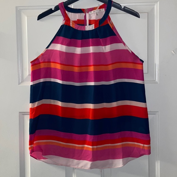Violet & Claire | Tops | Violent Claire | Poshmark